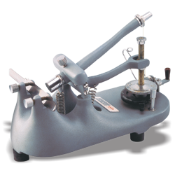 Cambridge Rocking Microtome at Best Price in Ambala | Radical Instruments
