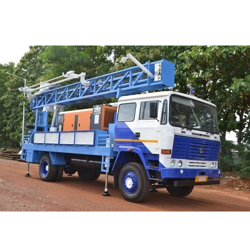 Hydraulic Semi Automatic Truck Mounted Drill Rig, for water well ...