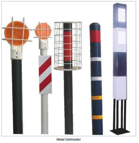 Traffic Delineators, base size : 100-150 Mm, Certification : ISI ...