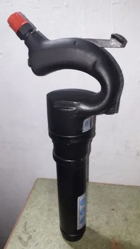 Metal Hand Riveting Machine at best price INR 24,500 / Piece in ...