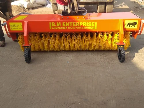 Tractor Mounted Hydraulic Road Sweeper - B.M.Enterprise, Ahmedabad, Gujarat