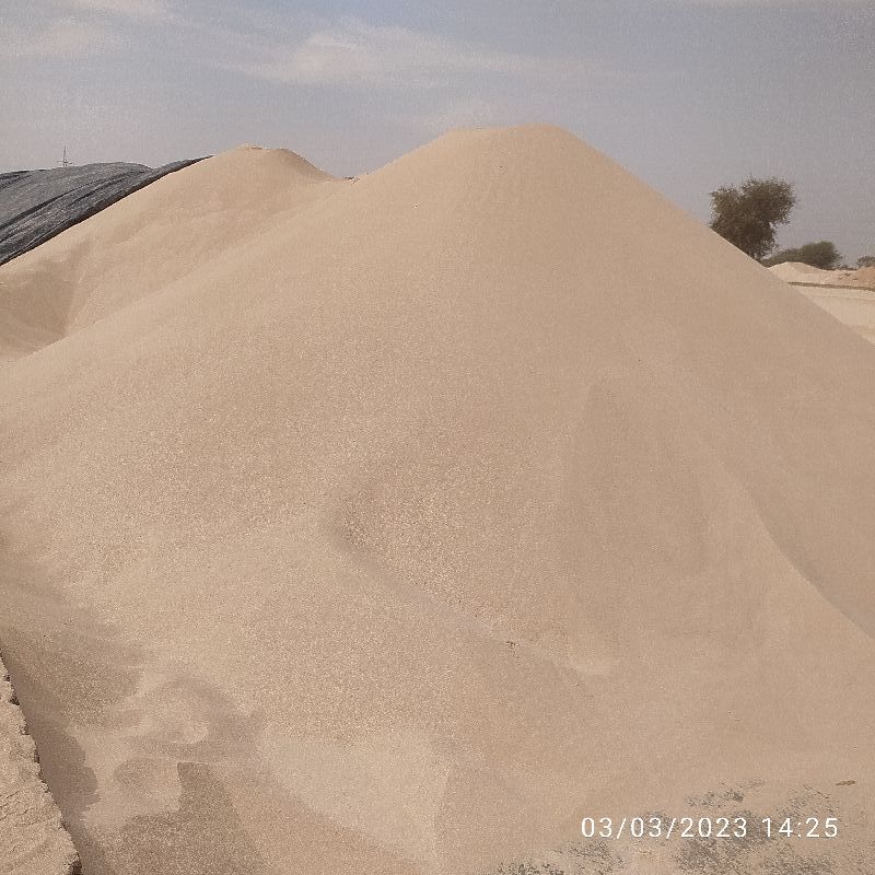 Washed Silica Sand, Purity : 99% - Nikunj Enterprises, Bikaner, Rajasthan