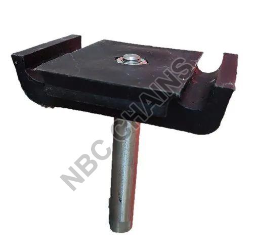 Black Double Guide Rail Clamp - NBC Chains, Ahmedabad, Gujarat