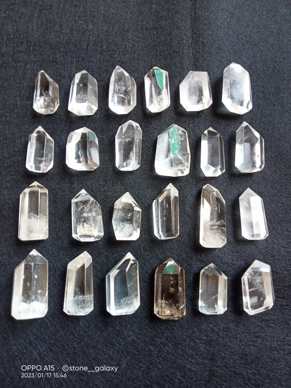 Crystal Natural point, Color : Transparent - Faizan Agate, Anand, Gujarat