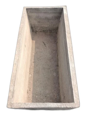 RCC Rectangular Water Tank, Color : Grey - Bhaarat Cement Article ...
