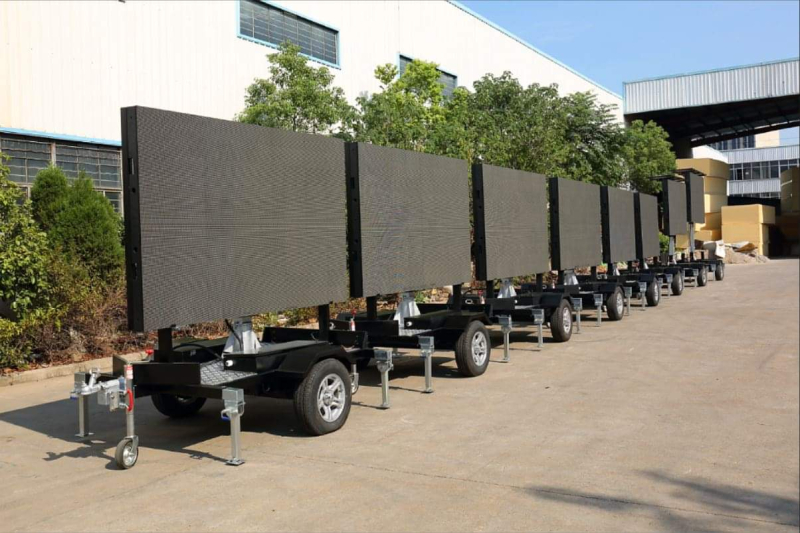 Rectangular Mobile LED Screen, for Advertising, Feature : Waterpoof ...