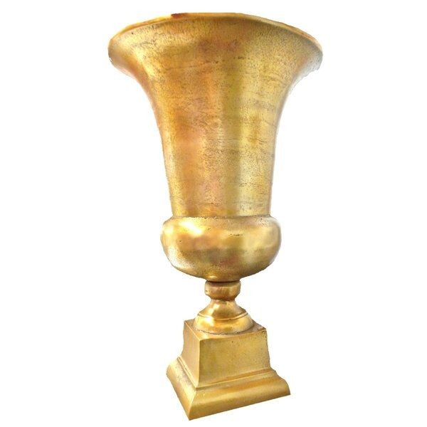 Trophy Shaped Metal Flower Vase, for Decoration at Best Price in Moradabad | AP Crafts