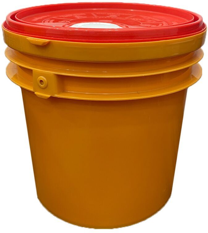 Lubricant Oil Bucket For 5 Ltr at Rs 58 in Delhi - ID: 7803833 ...