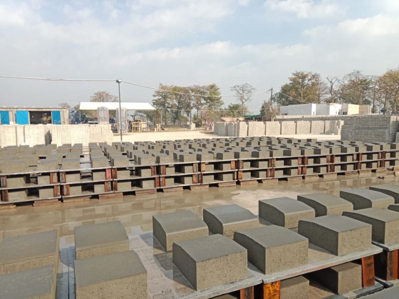 Super Concrete in Gujrat - Manufacturer of Concrete Blocks & Kerb Stones