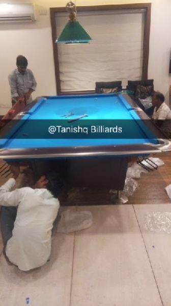 Polished Natural Wooden American Pool Table dealers, for Playing Use ...