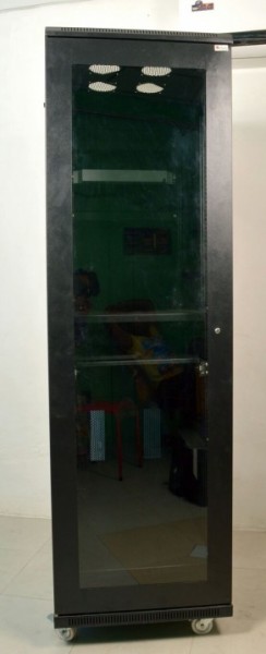 Metal 42U Computer Networking Racks by Rackzone Enterprise from ...