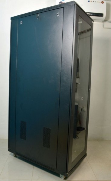 Metal 42U Computer Networking Racks by Rackzone Enterprise from ...