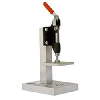 Retailer of Hand Operated Hydraulic Press from Bangalore, Karnataka by ...