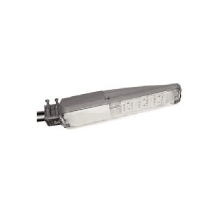 Syska LED Tube Light, Tube Base Type : T5, Shape : Rectangular - Umiya ...