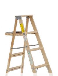 Fiberglass Ladders & Michigan Ladder Supplier | Michigan Ladder Company